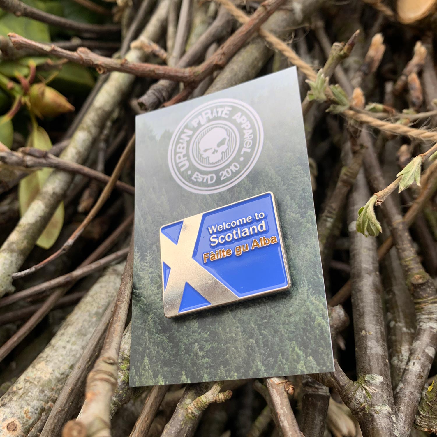 Road Sign | Enamel Pin | Scottish Gift – Urban Pirate